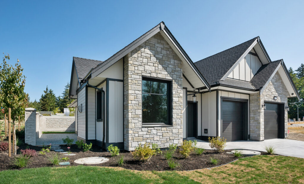 SOLARIS - Sonbuilt Custom Homes Ltd.